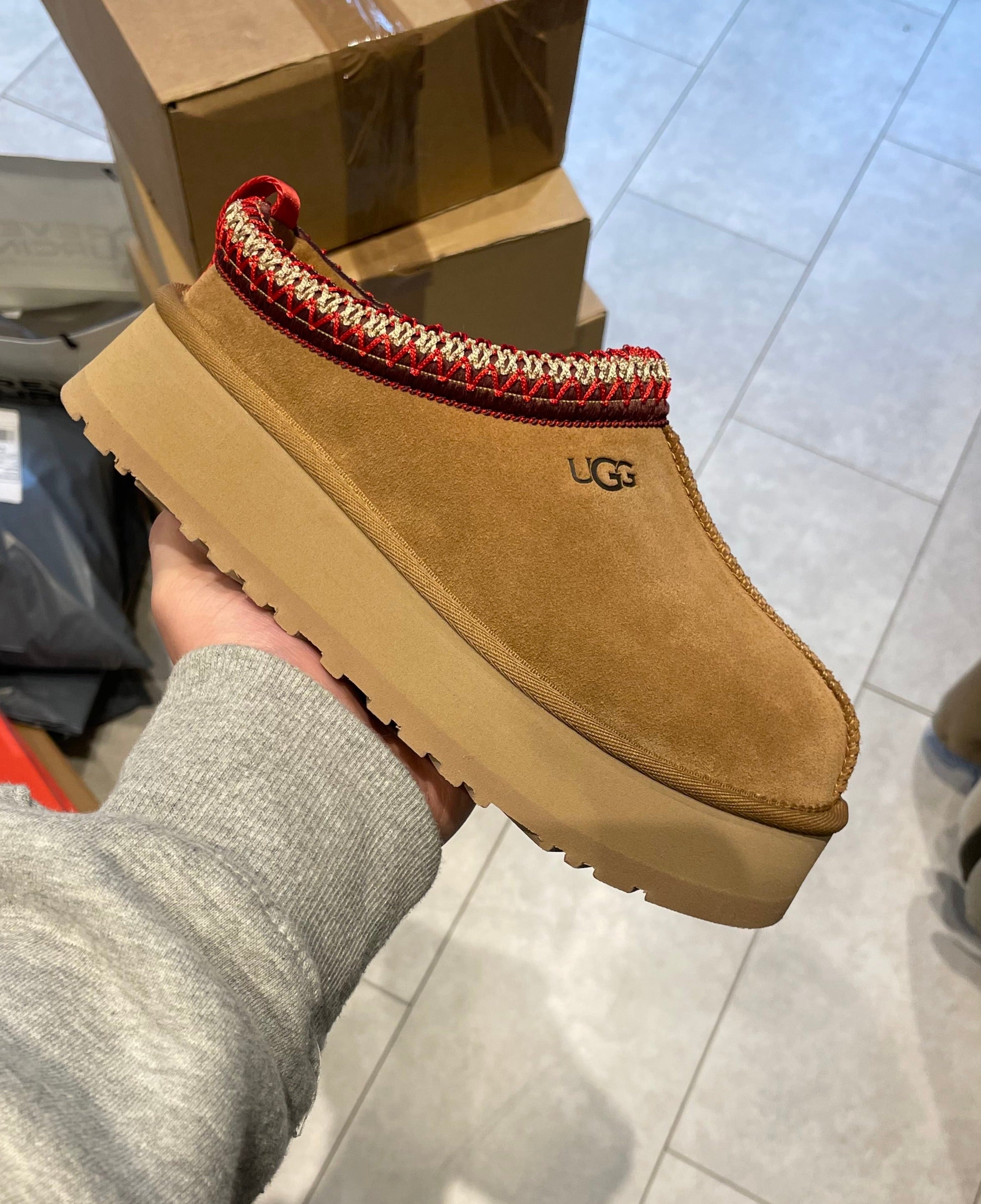 UGG Tazz Slipper 'Chestnut'